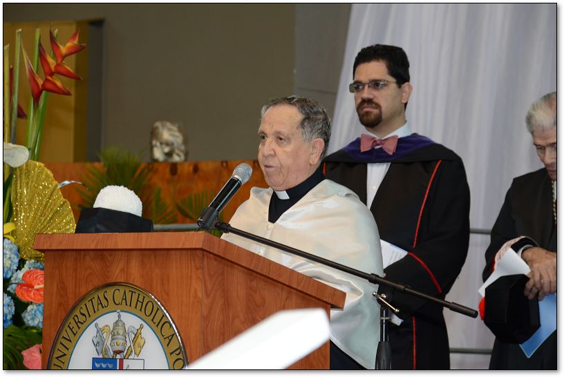 Padre Juan Javier Iñigo – Fotogalerías PUCPR